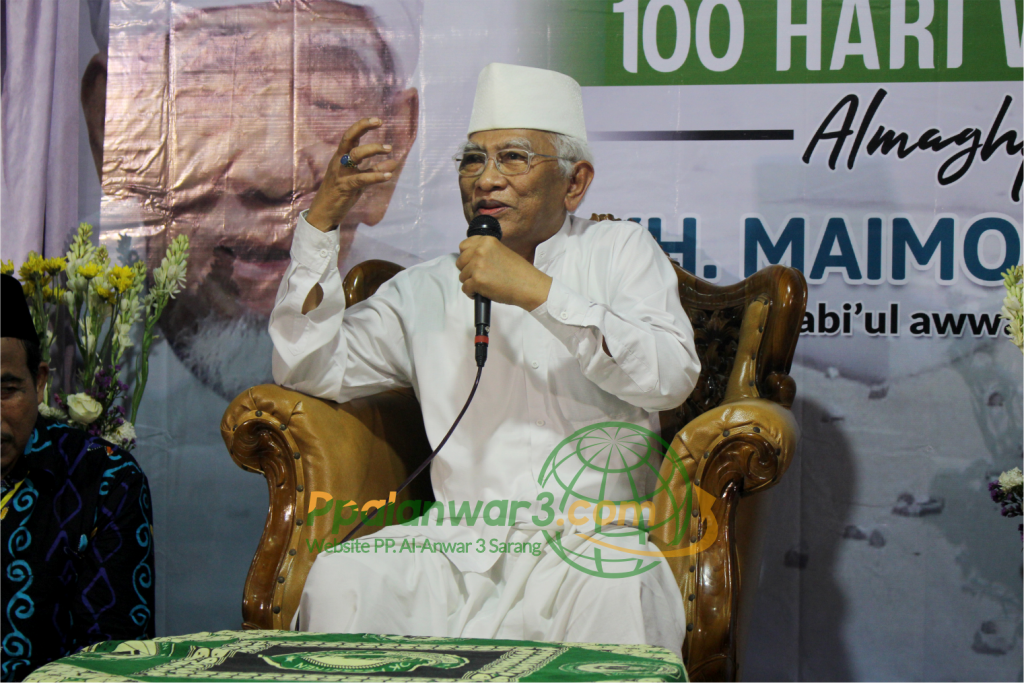 Peringatan 100 Hari KH. Maimoen Zubair, Gus Mus : Kyai Maimoen Layak ...